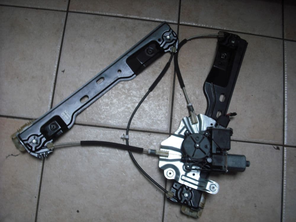 SOLD SOLD GENUINE VAUXHALL ASTRA J MK6 5 DOOR ELECTRIC WINDOW REGULATOR ...