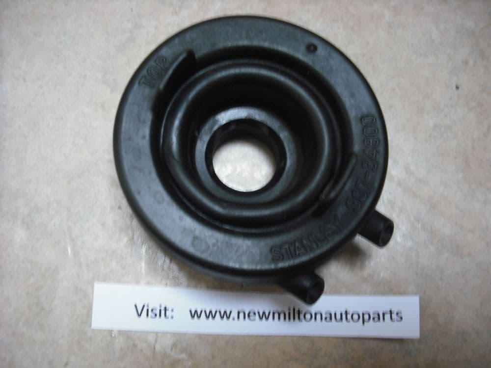 SOLD SOLD HONDA CRV MK1 1997-2001 HEADLIGHT HEADLAMP BULB COVER DUST ...