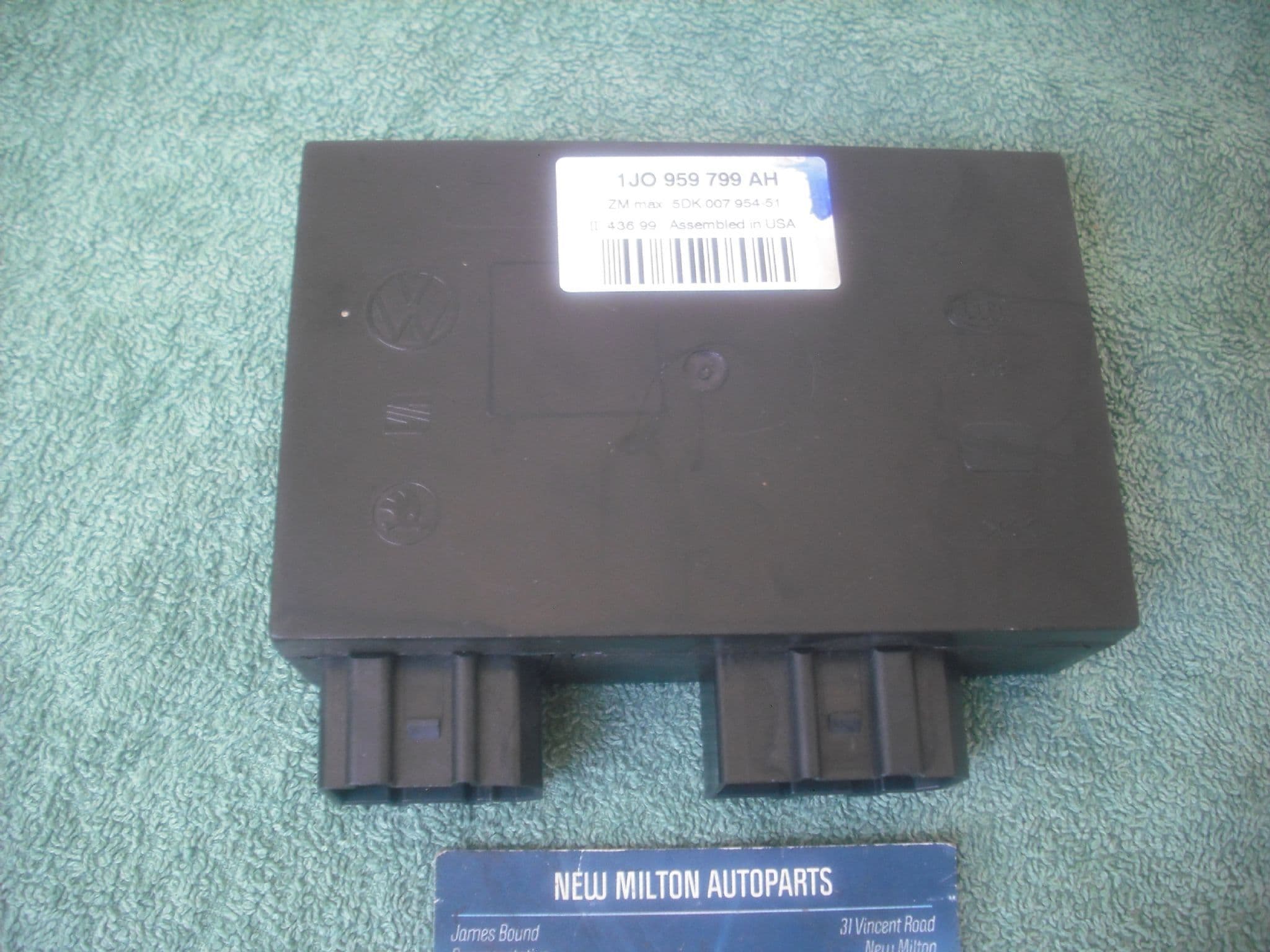 sold sold IMO 1JM 907 291 A GENUINE VW VOLKSWAGEN BEETLE COMFORT ...