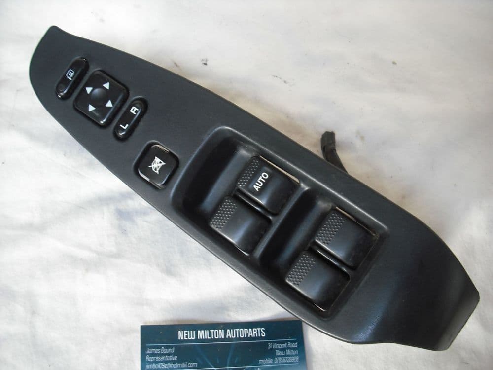 SUBARU LEGACY OUTBACK UK DRIVERS DOOR ELECTRIC WINDOW AND MIRROR SWITCH ...