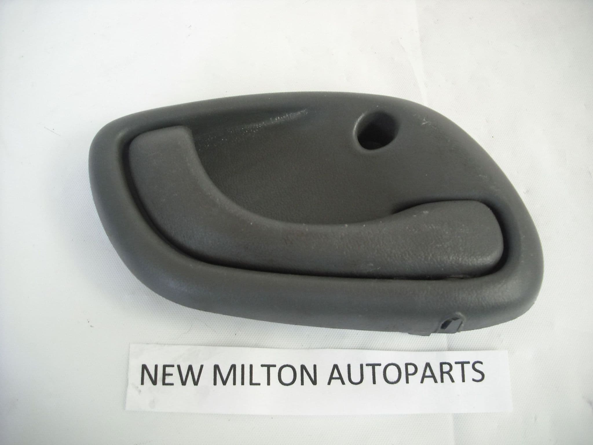 VAUXHALL AGILA INTERIOR FRONT AND REAR DOOR HANDLE LEVER O/S RIGHT UK ...