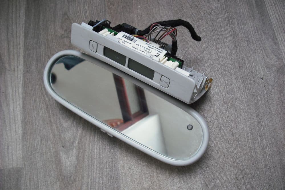 VW VOLKSWAGEN BEETLE CONVERTIBLE INTERIOR REAR VIEW MIRROR AND CLOCK ...