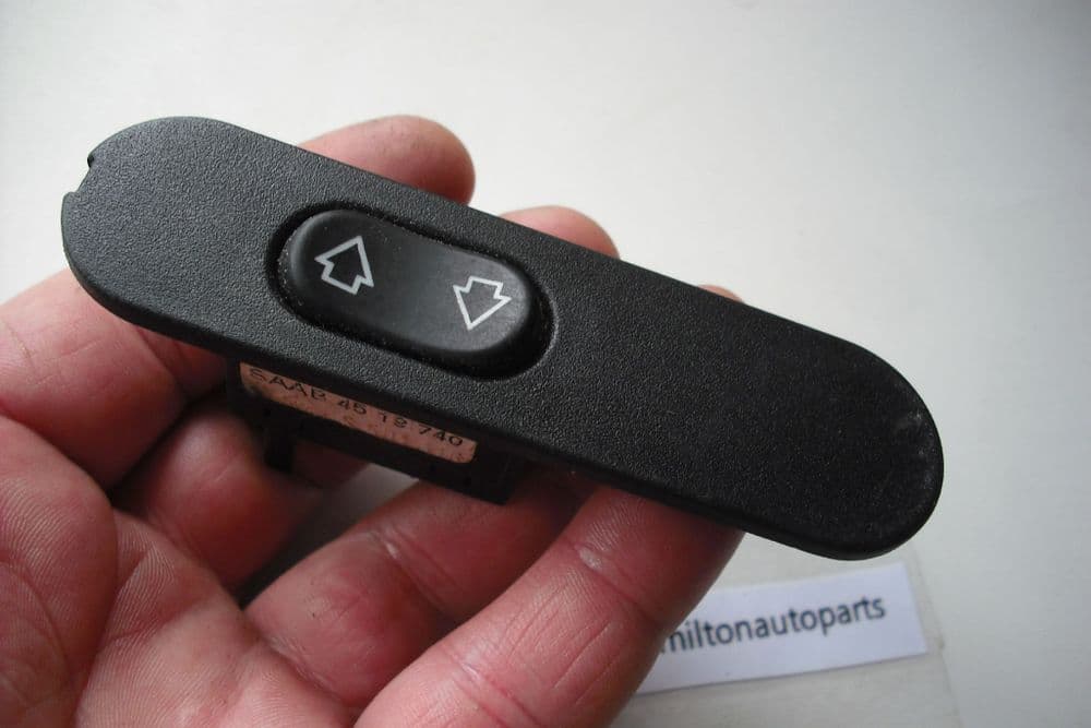 W4519740 SAAB 900 REAR DOOR ELECTRIC WINDOW SWITCH