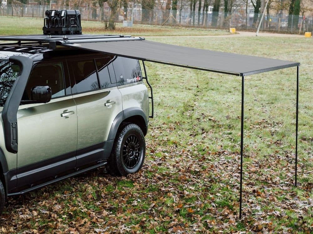 New Defender Awning Hard Case LED 2 0M x 2 5M - TF1708