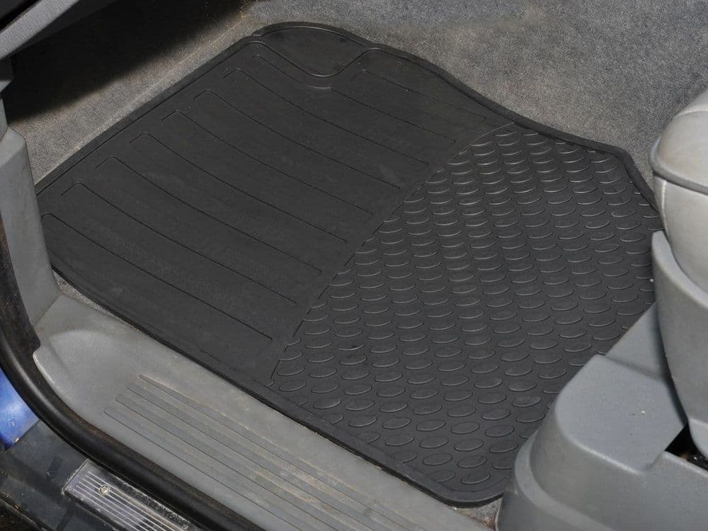 Range Rover P38 Rubber Floor Mats Set RHD - GA4430