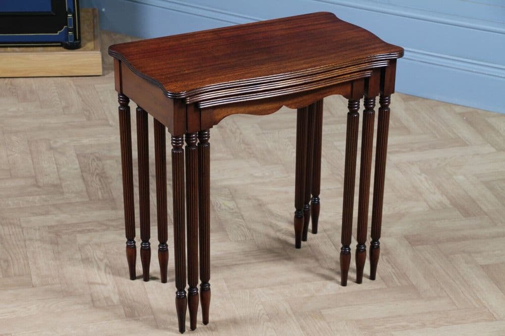 Antique 1920 s Nest of Three Hepplewhite Revival Solid Mahogany Reeded ...