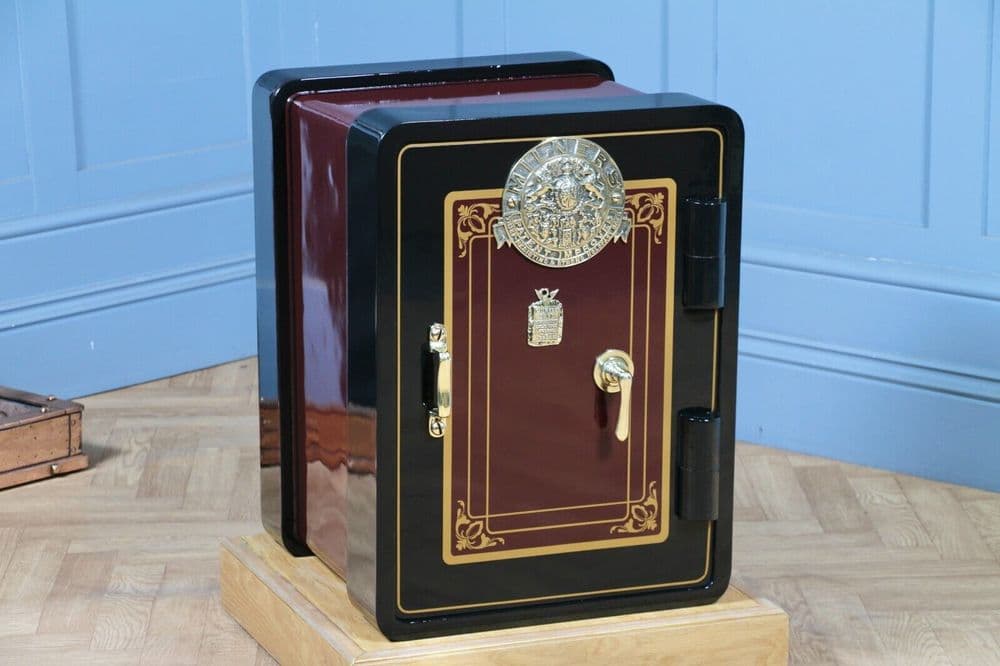 Antique Original Victorian MILNERS Vintage Fully Restored Luxury Secure ...