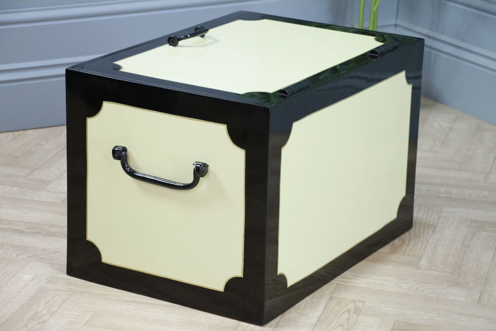 Antique Victorian George Price Strong box Vintage Chest Safe Fully ...