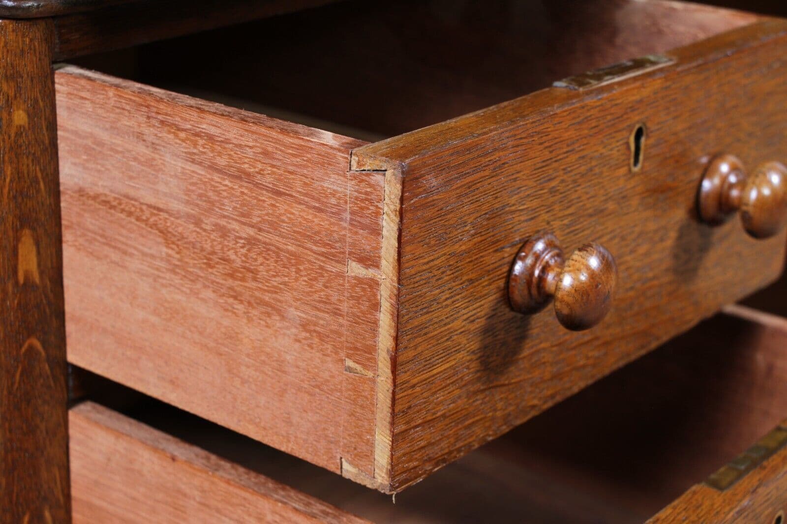 Antique Victorian Medium Oak 9 Drawer Twin Pedestal Leather Top Writing ...
