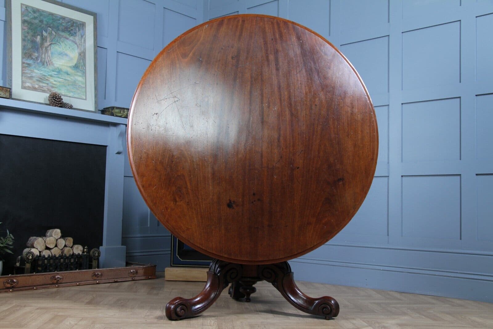 Antique Victorian Solid Mahogany Carved Tilt Top Round Breakfast Dining Table