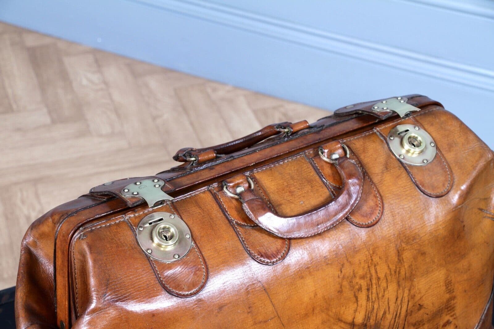 Vintage 1930s Norris Luggage of England Leather Gladstone Lockable ...