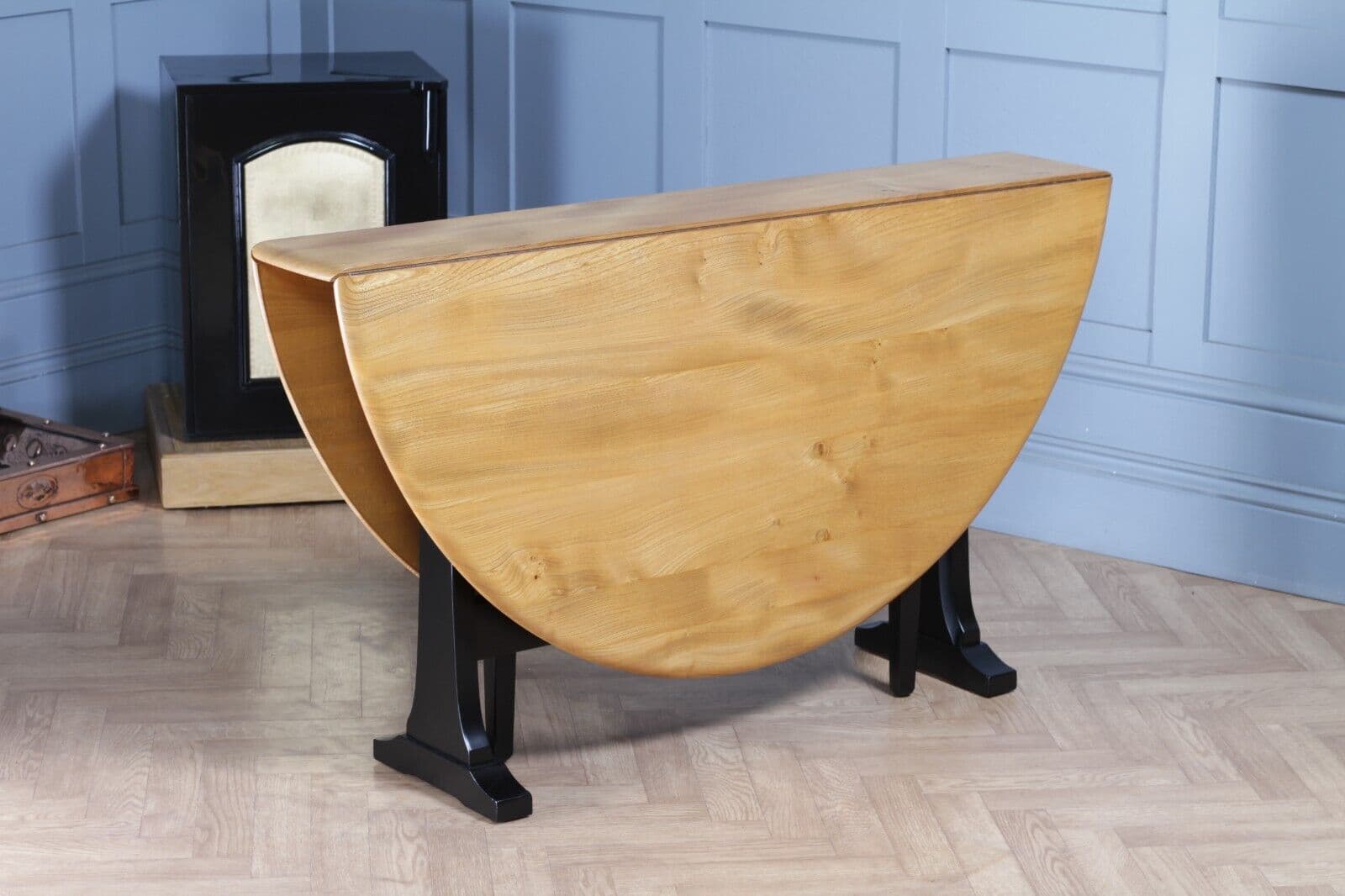 Vintage Ercol Windsor Blonde Elm & Black Painted Base Drop Leaf Gate ...
