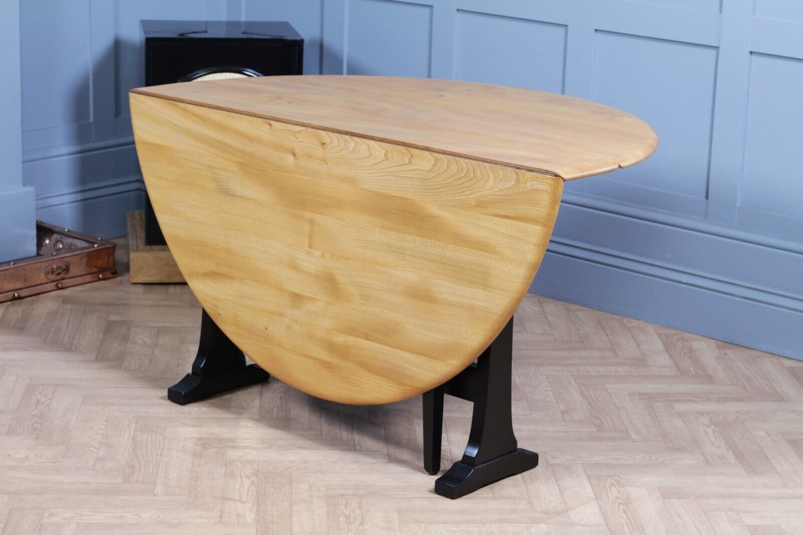 Vintage Ercol Windsor Blonde Elm & Black Painted Base Drop Leaf Gate ...