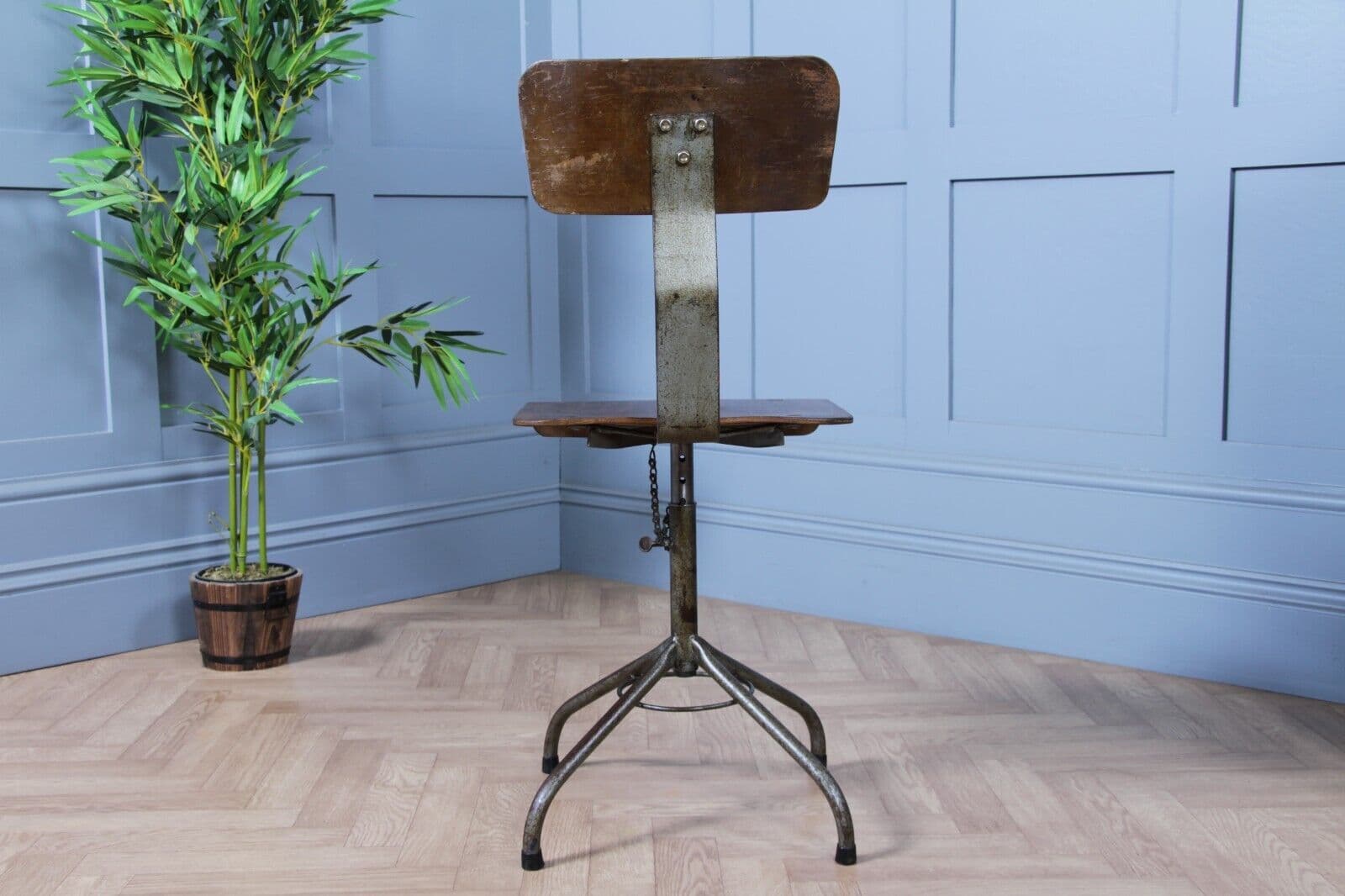 Vintage Industrial Height Adjustable Machinists Engineer Swivel Chair ...