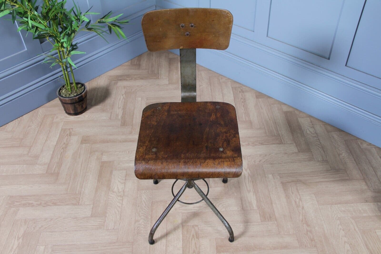 Vintage Industrial Height Adjustable Machinists Engineer Swivel Chair ...