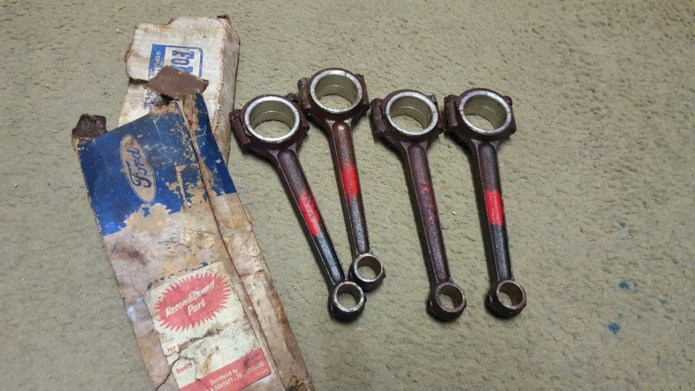 Full Set Four Genuine White Metalled Con Rods 100E at 60