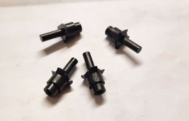 Full Set of Four New Genuine Rear Lamp Bezel Fixing Clips Mk2 Cortina ...