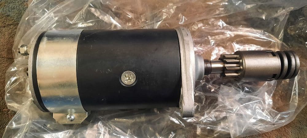 New Genuine Lucas 10 Tooth Starter Motor 105E Anglia/Cortina