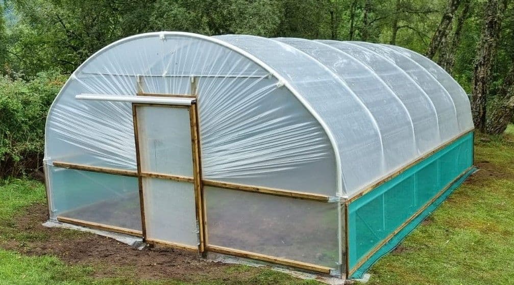 28 x30 8 53m x 9 14m Commercial Polytunnel