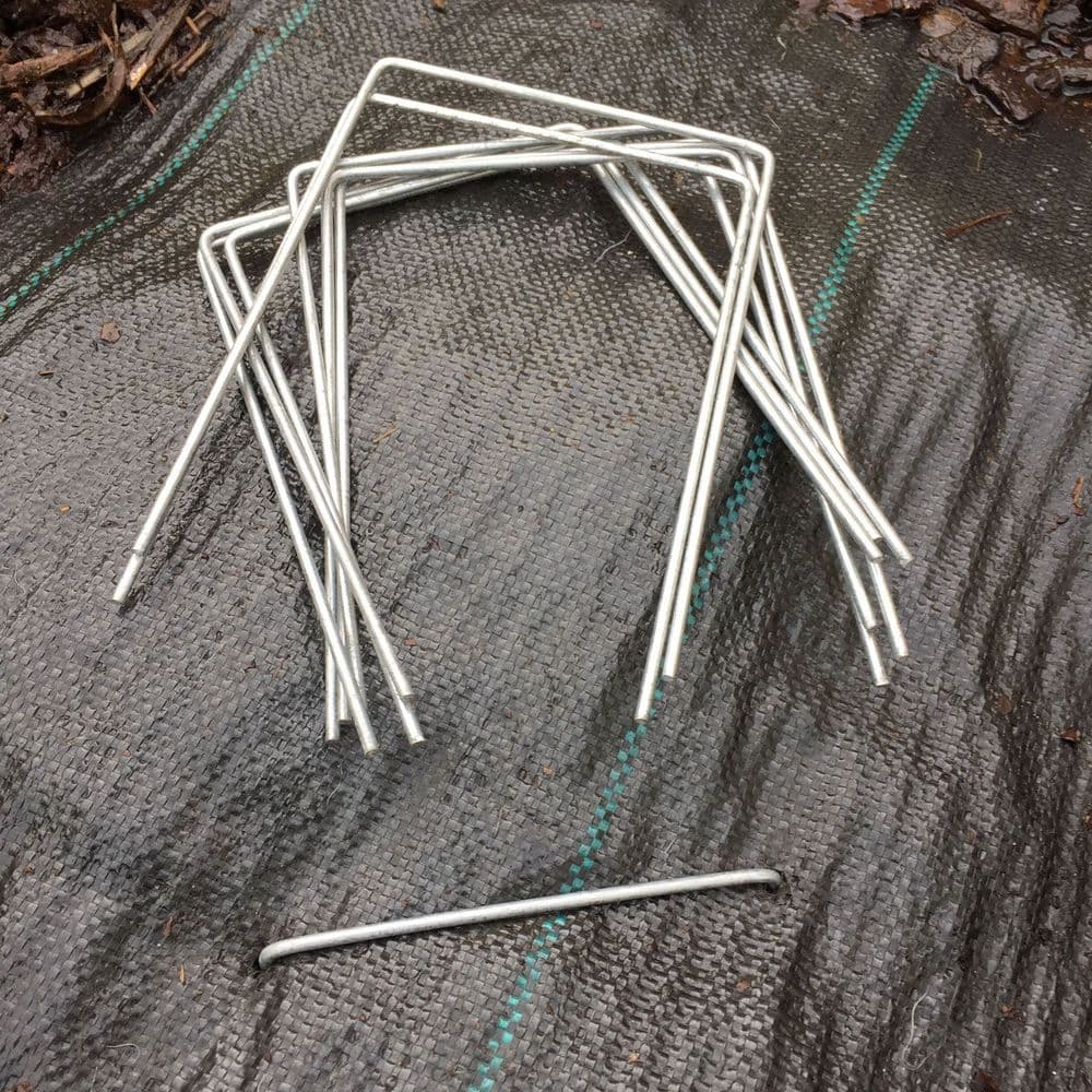 Ground cover including Staples to fit 14 x 40 polytunnel