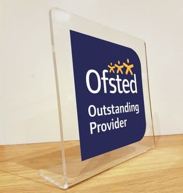 Outstandingbanners.co.uk |Ofsted banners and Signs |School Banners