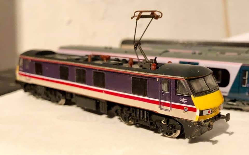 Class 90 N Gauge