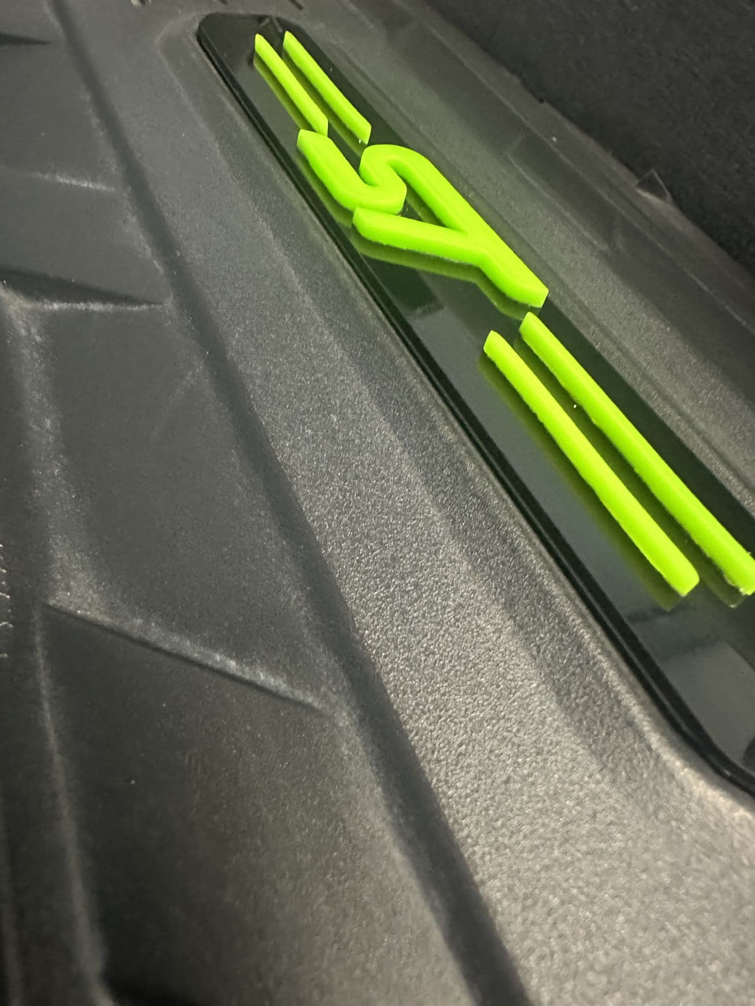 Fiesta ST MK8/8 5 3D Perspex Engine Badge