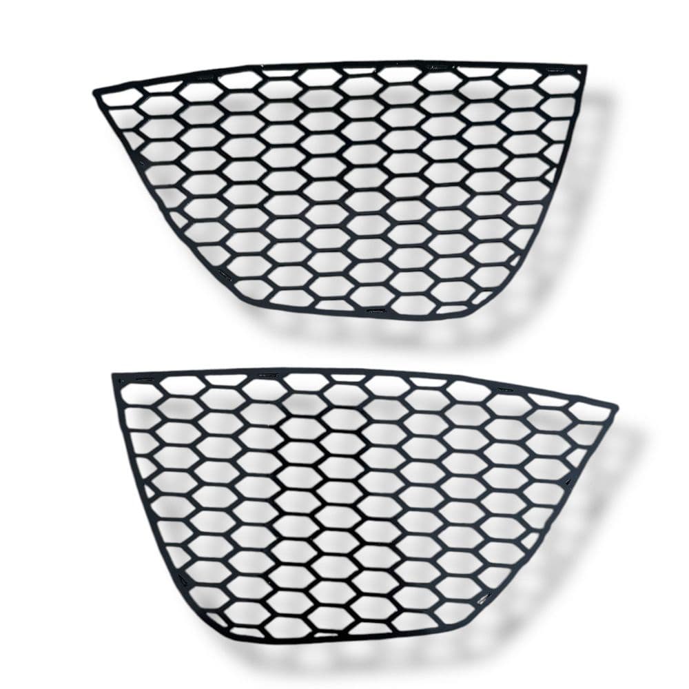 Focus MK2 Pre-Face Rear Fog Light Guards