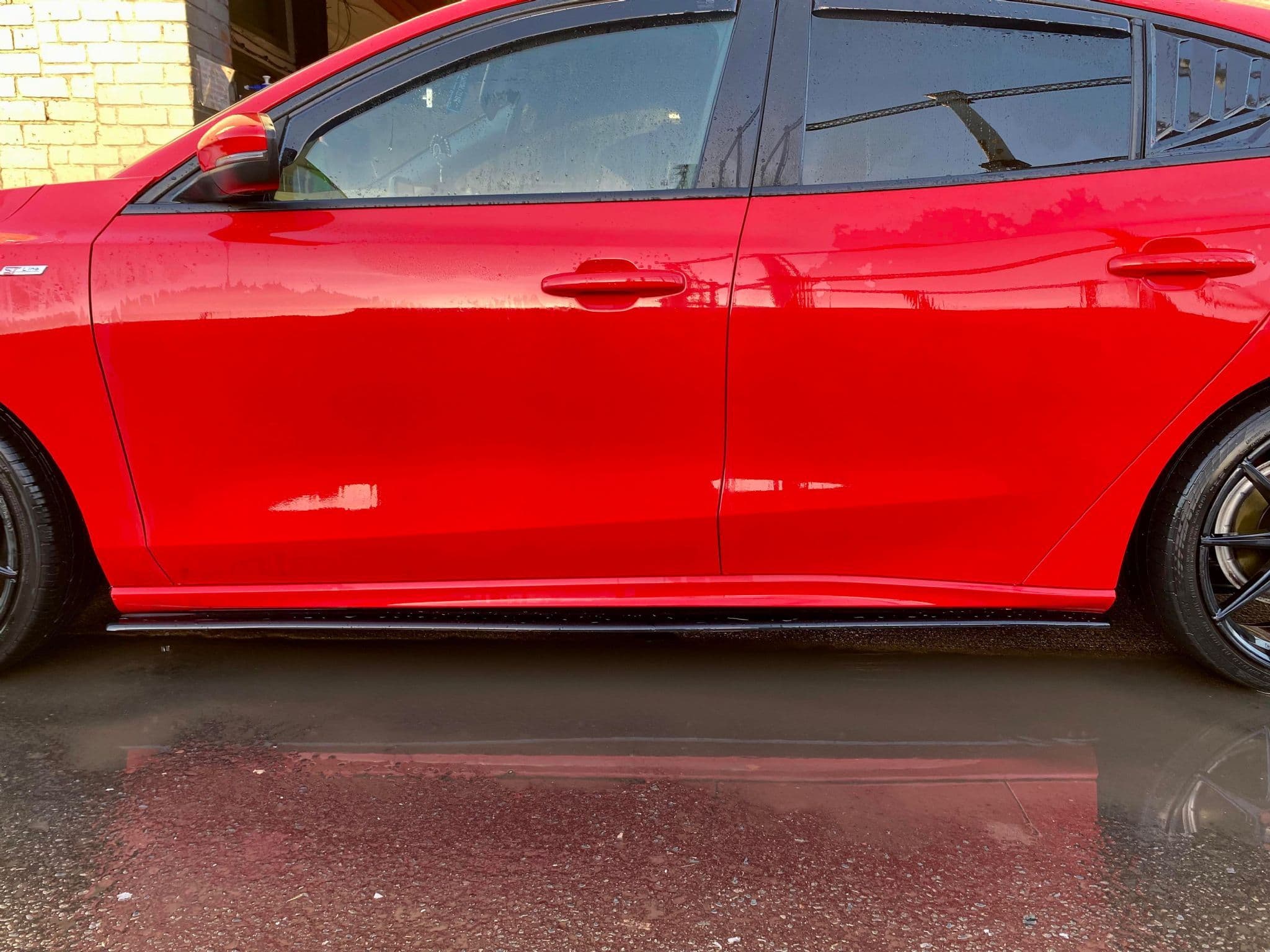FOCUS MK4 & 4 5 SIDE SKIRT AND REAR CORNER SPLITTERS