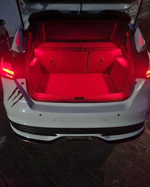 Focus mk4 LED Interior Luggage Panel Unit