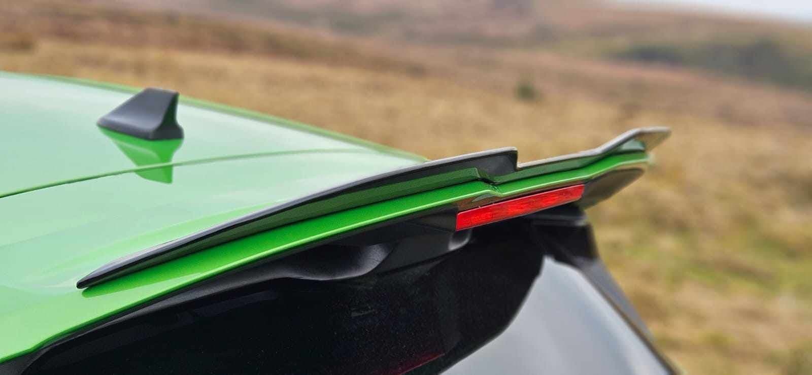 Ford Focus MK4 ST Spoiler Extension
