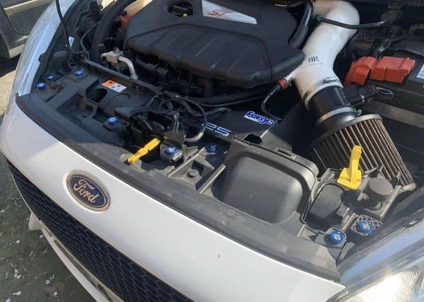 RJH FORD FIESTA MK6 MK7/7 5 ST ENGINE BAY DRESS UP KIT