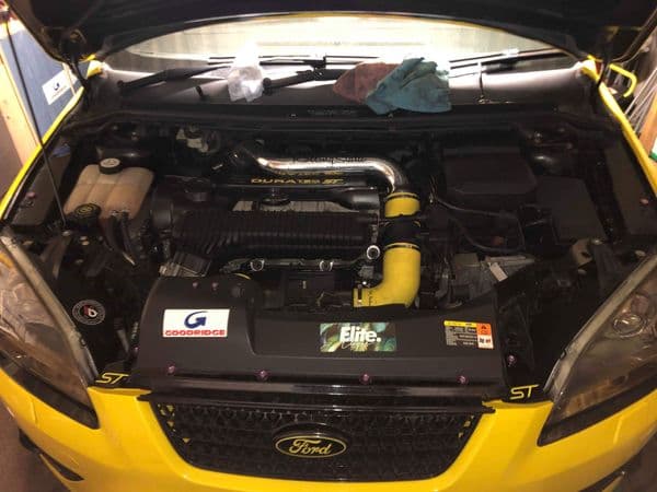 RJH FORD FOCUS MK2 ENGINE BAY DRESS UP KIT