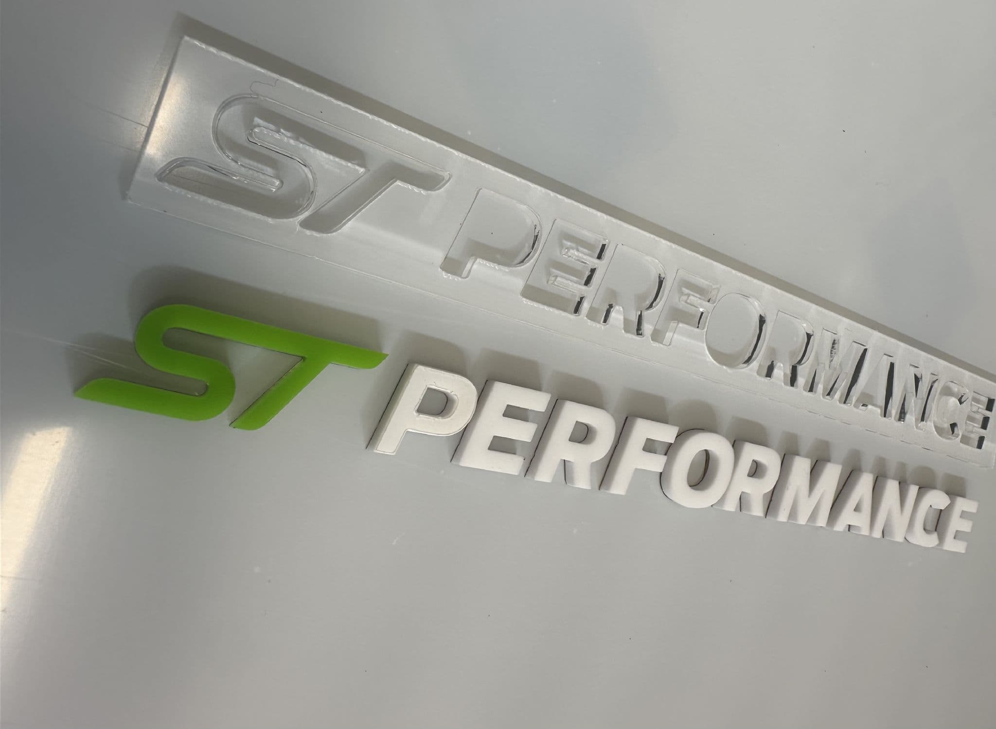 ST Performance Splitter Badge