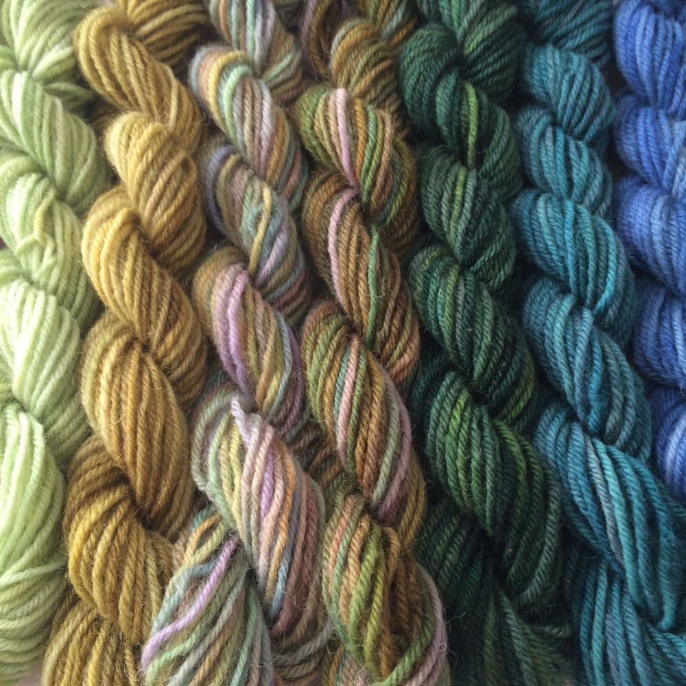 Double Knitting Wool 10 gms