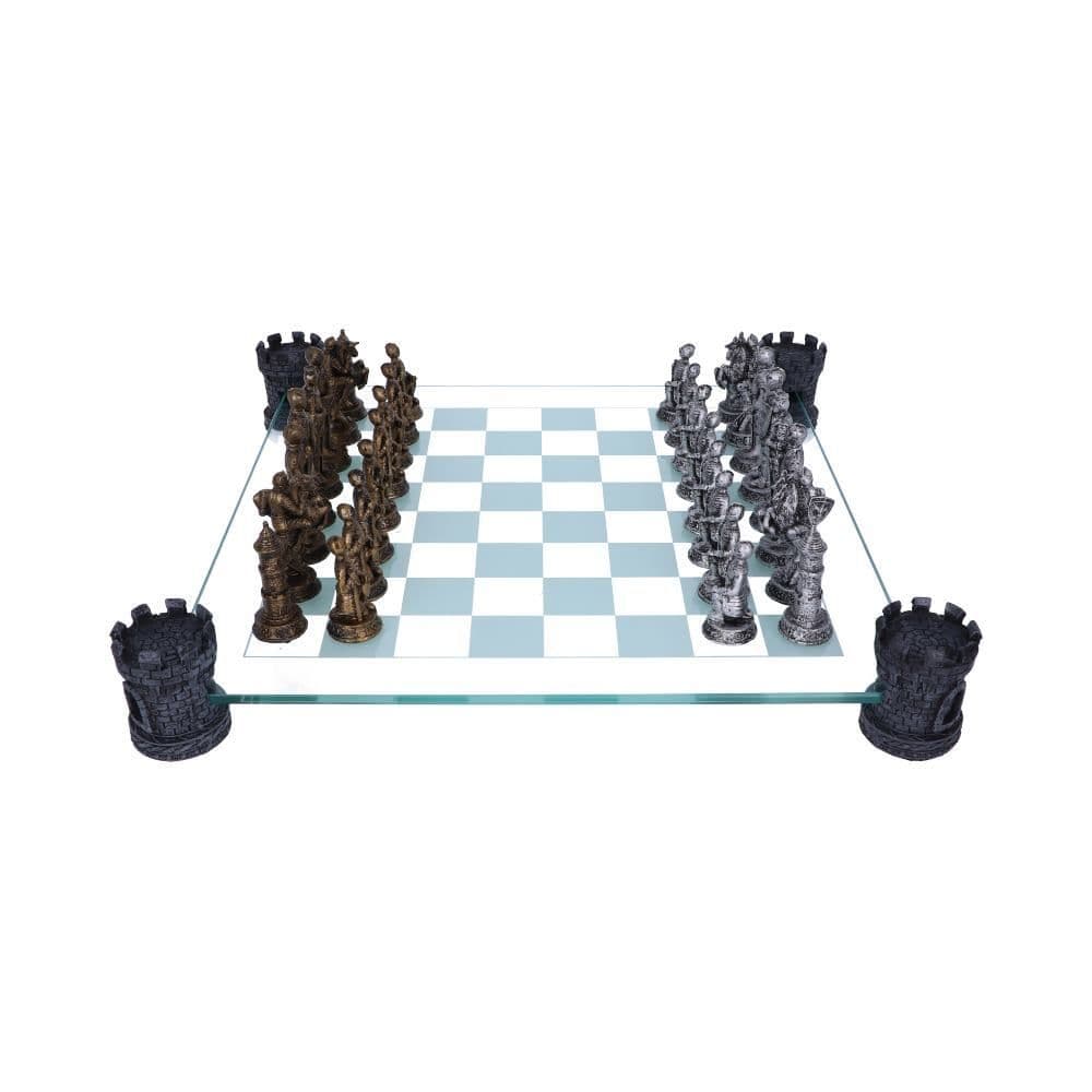 Medieval Knight Chess Set With Corner Towers