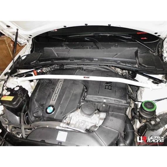 BMW E92 330i Ultra Racing Front Strut Brace