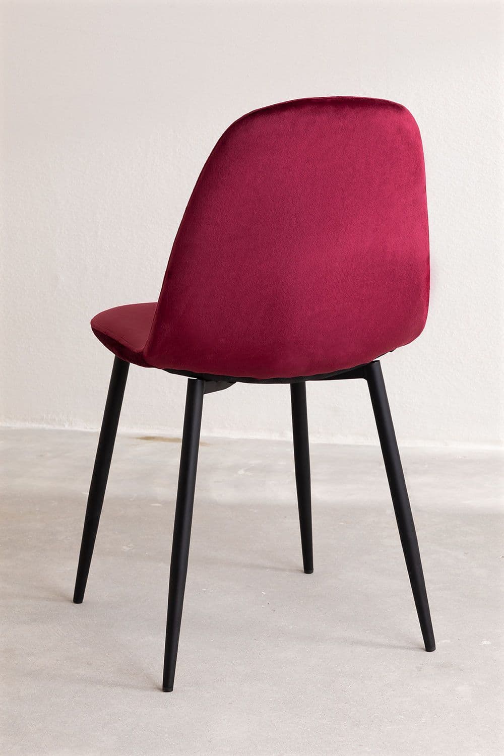 Trend Velvet Chair with Black Leg - Burgundy Pack of 4