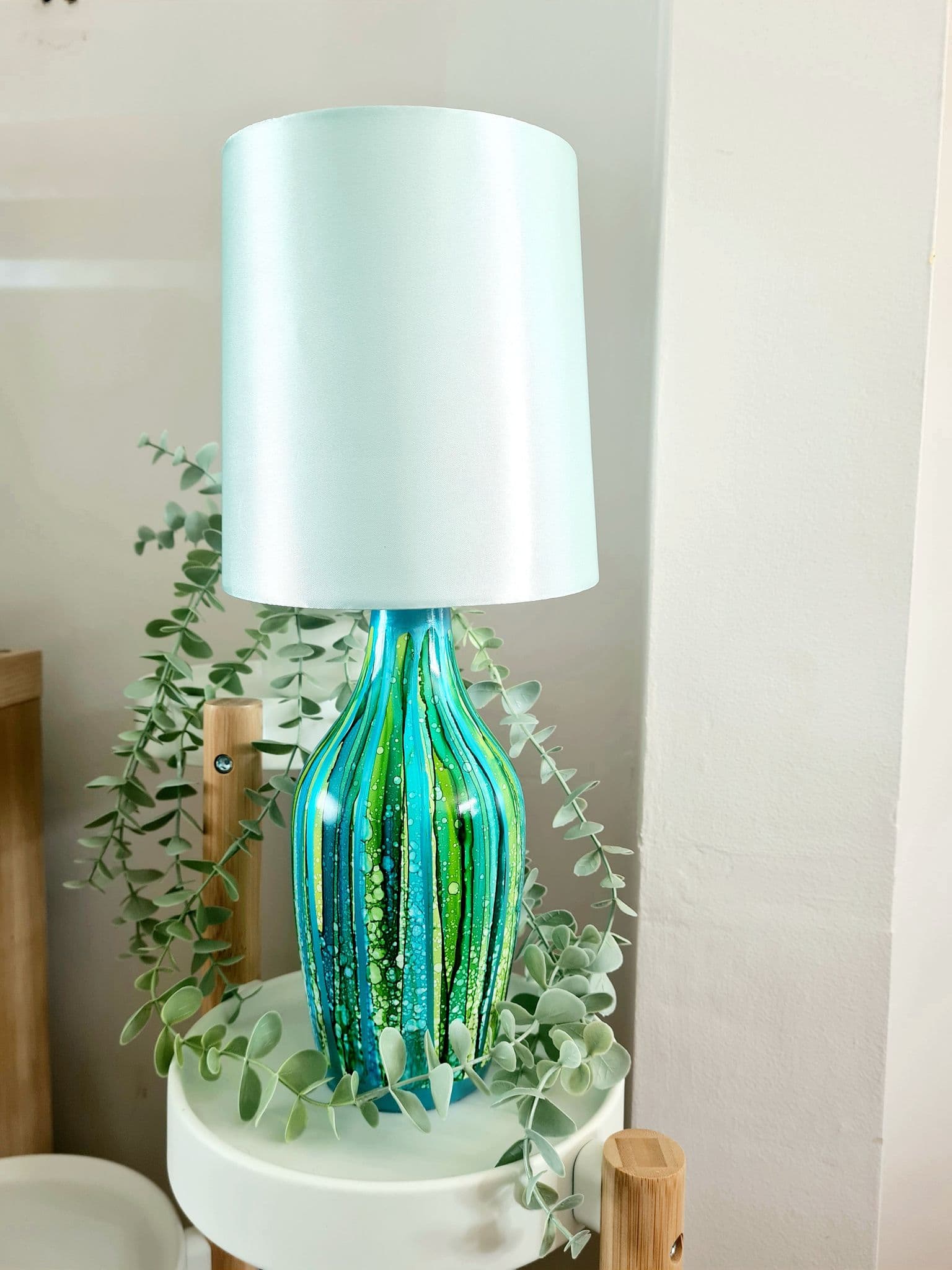 Blue Green Slim Smooth Table Lamp
