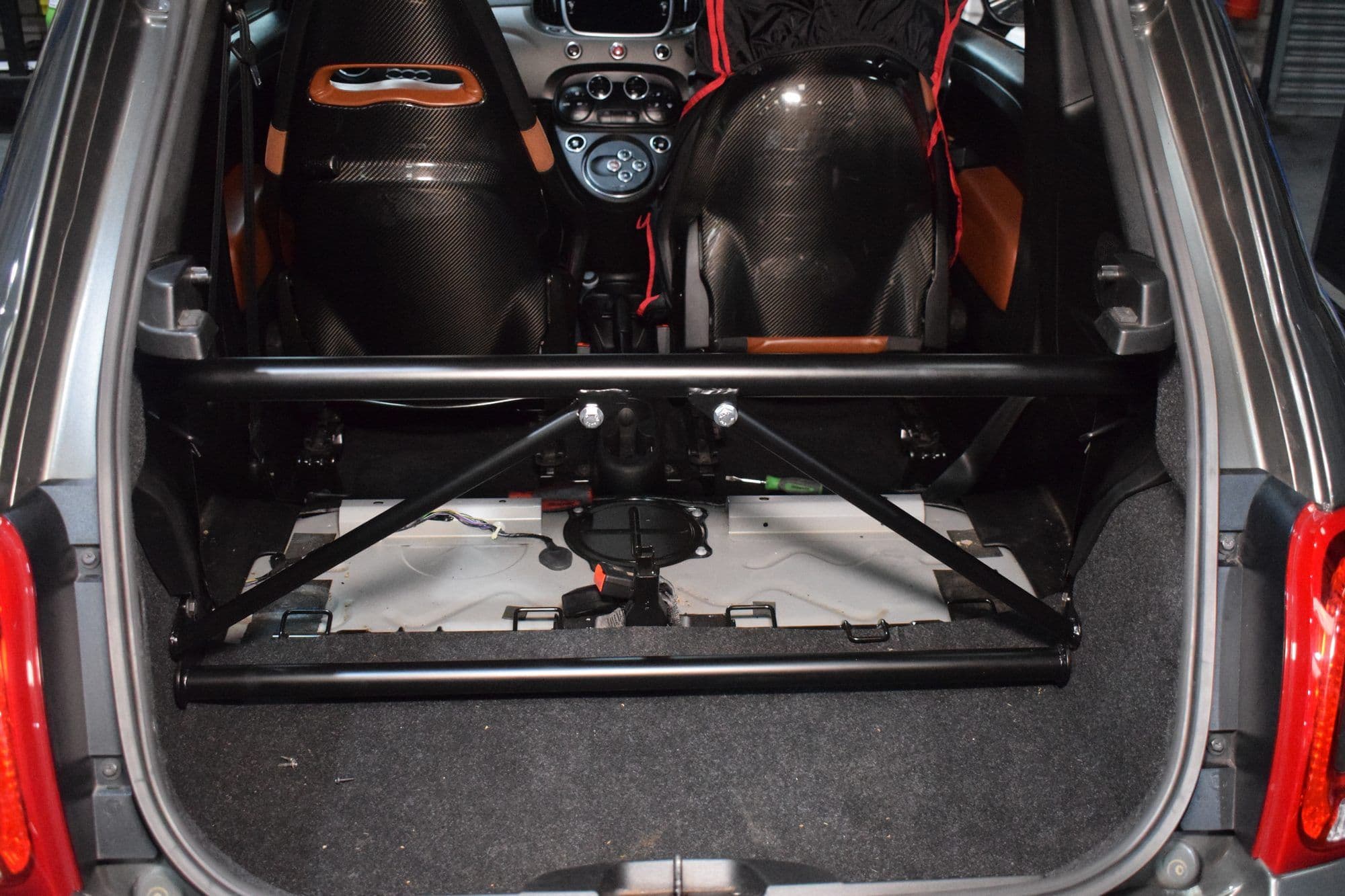 Rear Chassis Brace Kit - Fiat Abarth 500 08-18