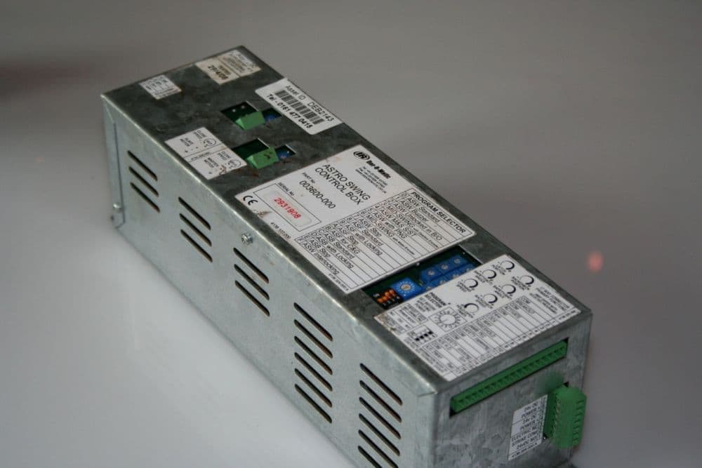 Astro swing control box 003600-000