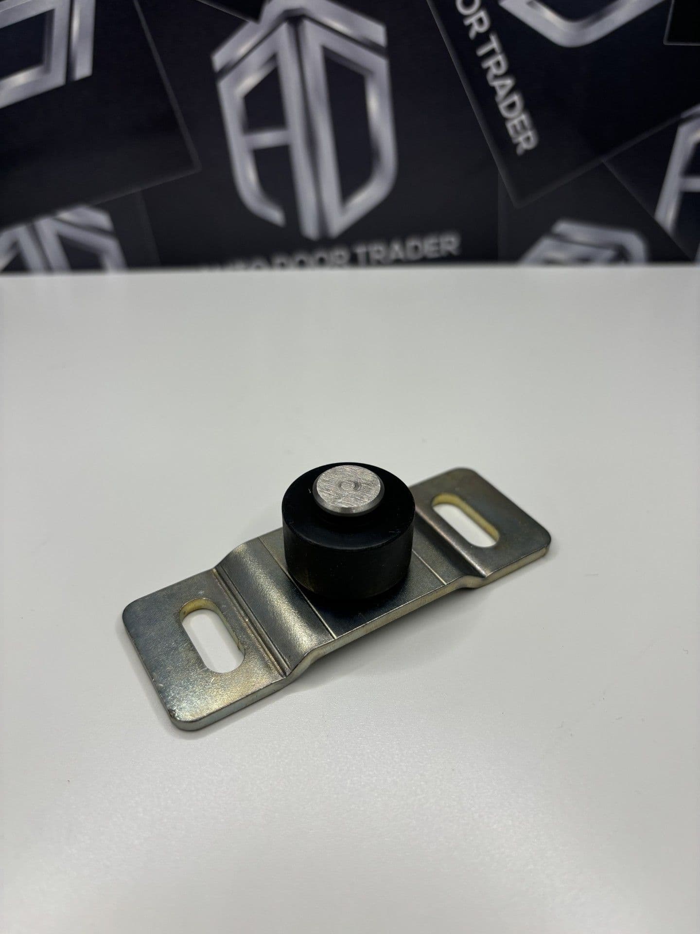 geze roller guide 24mm