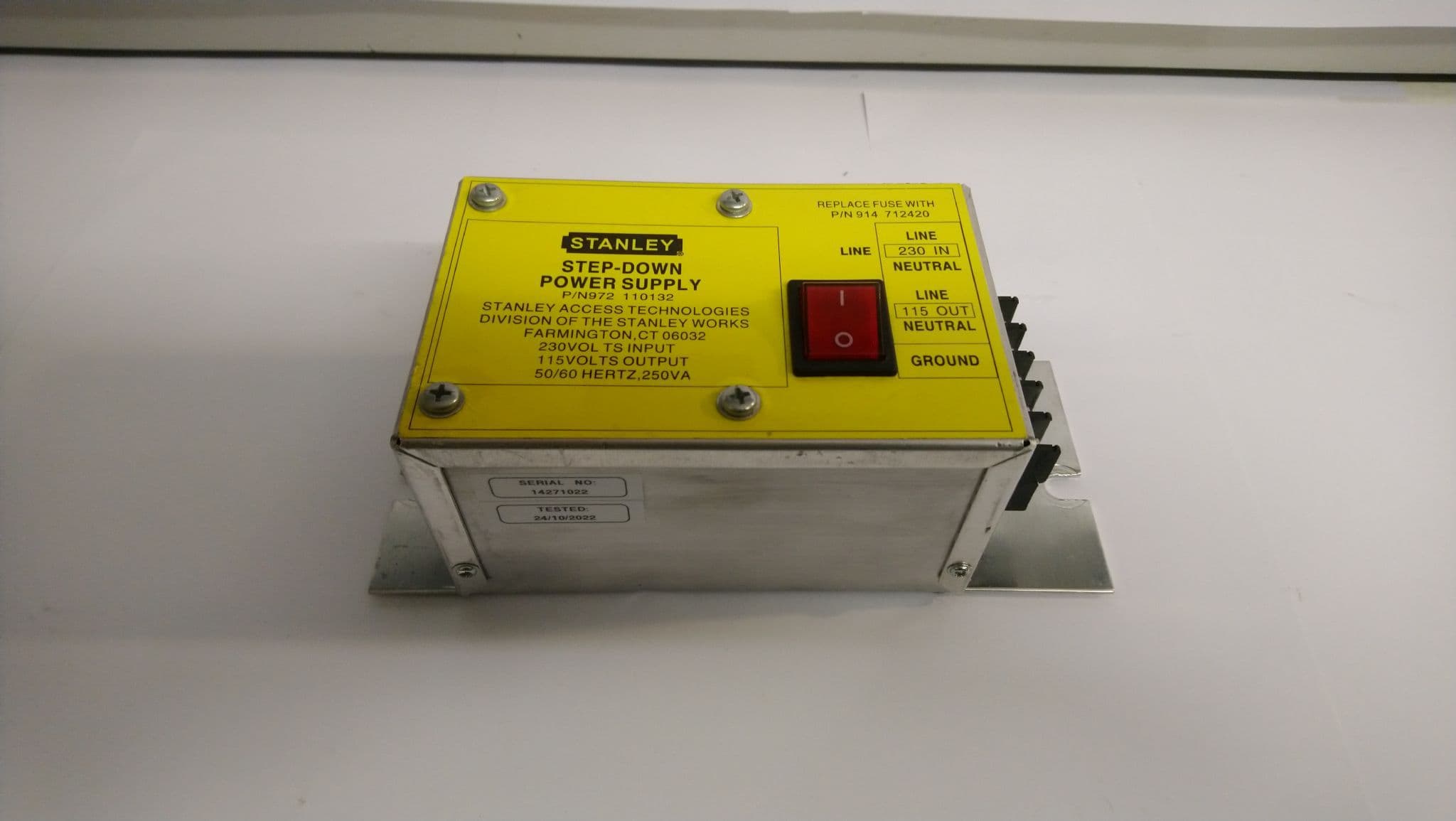 Stanley PSU 115V / 250VA