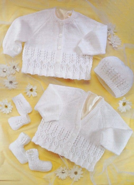 S3930 Sirdar Snuggly Baby 4ply