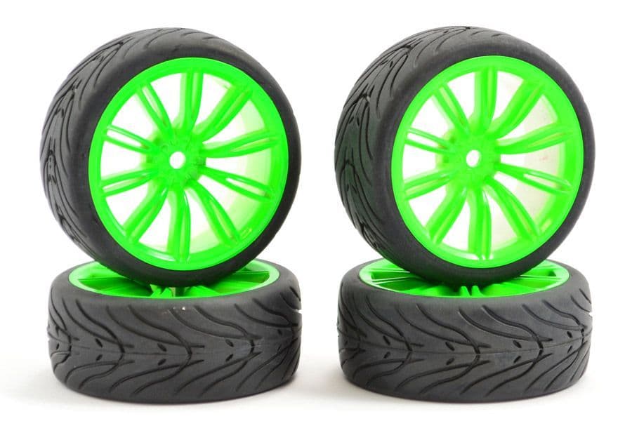 FAST0076G Fastrax 1 10 Street/Tread Tyre 20SP Green Wheels x4