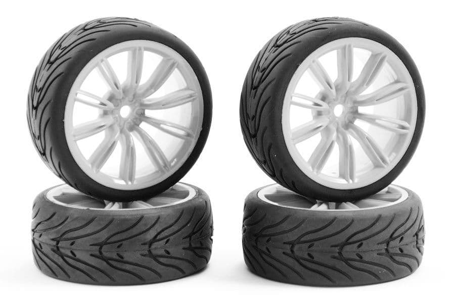 FAST0076W Fastrax 1 10 Street / Tread Tyre 20SP White Wheels x4