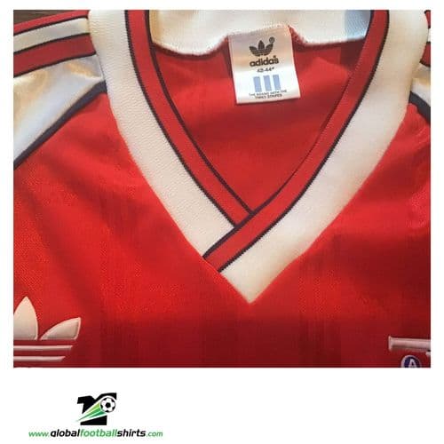 World Football Shirts | 1990 Arsenal Vintage Retro Old Soccer Jerseys
