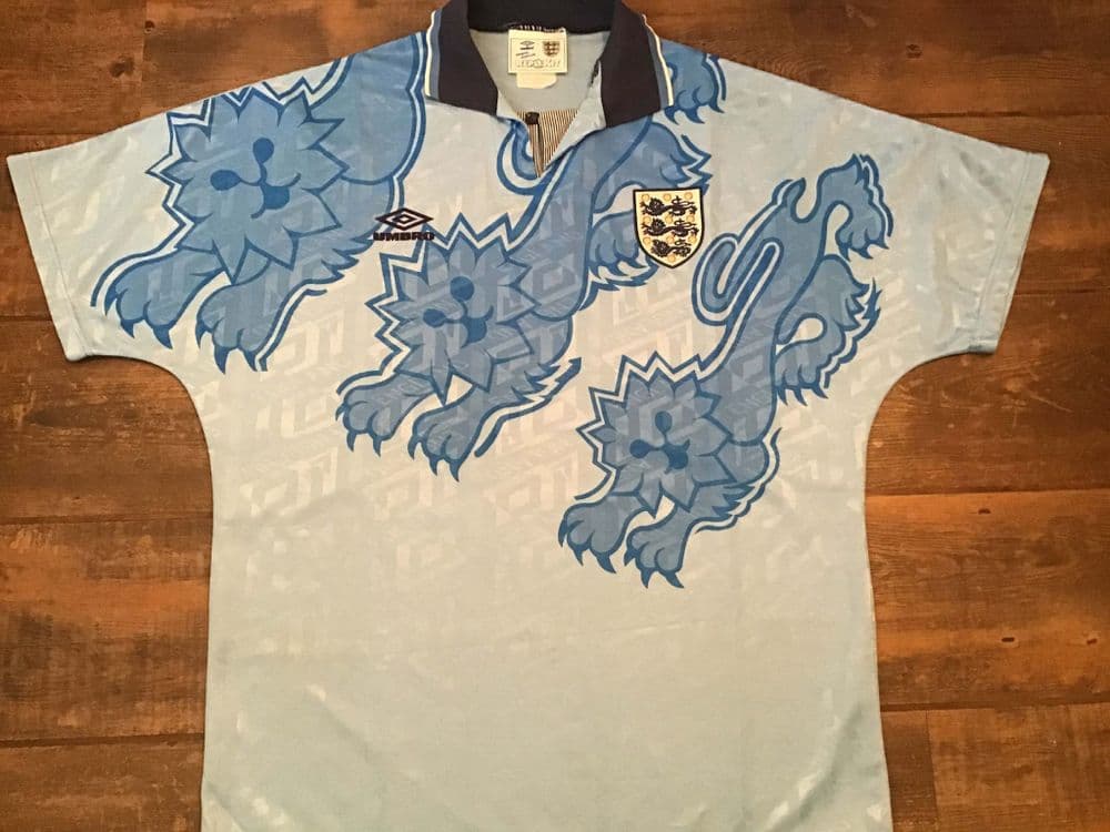 Classic Football Shirts | 1992 England Old Vintage Soccer Jerseys