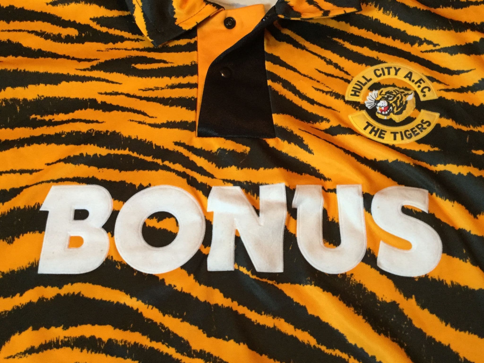 Global Classic Football Shirts | 1992 Hull City Vintage Old Soccer Jerseys