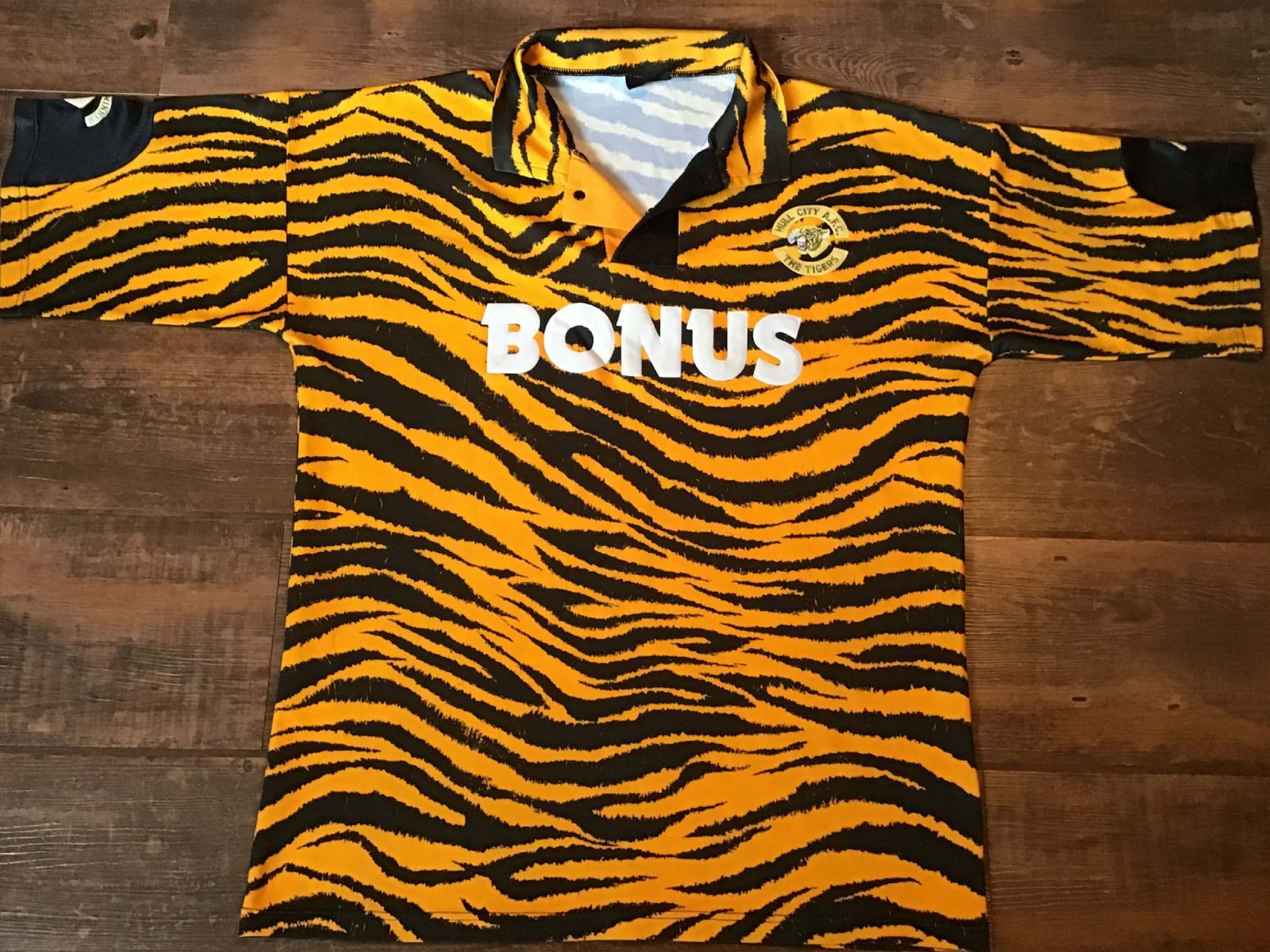 Global Classic Football Shirts | 1992 Hull City Vintage Old Soccer Jerseys